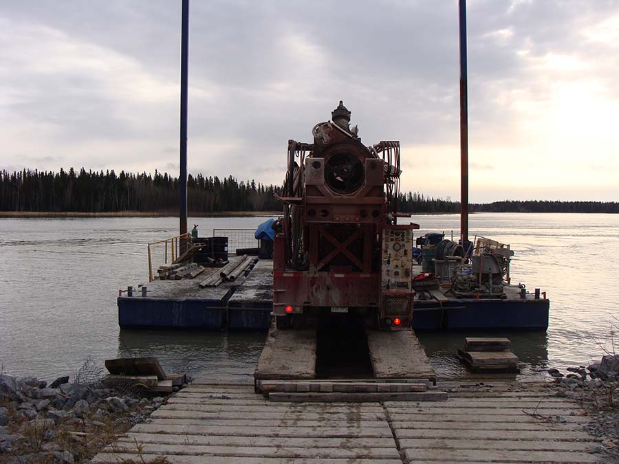 Ice Boom at Jenpeg Generating Station | Geniglace