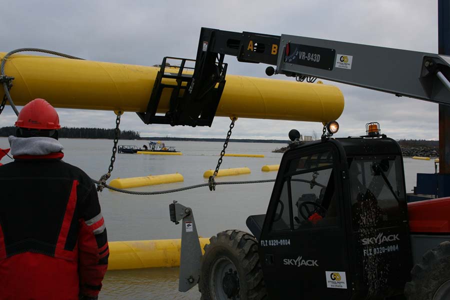 Ice Boom at Jenpeg Generating Station | Geniglace
